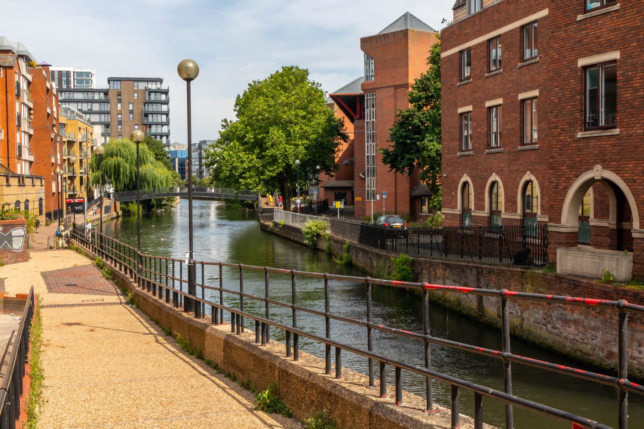 Reading to Oxford Bus X40 River Rapids | Thames Route