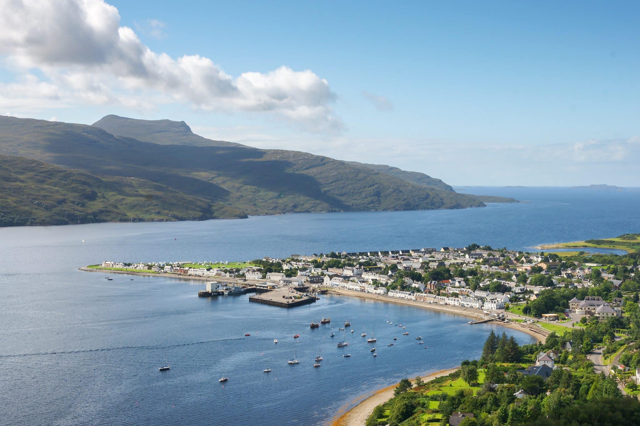 Inverness to Ullapool Bus 961 | Northwest Highlands Route